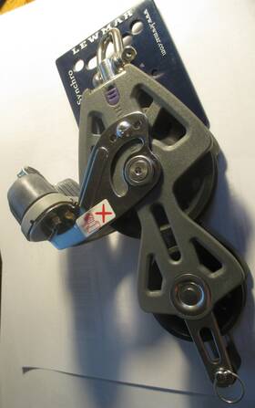 LEWMAR 29927239 Synchro Fiddle Block Swivel Becket Cam Cleat